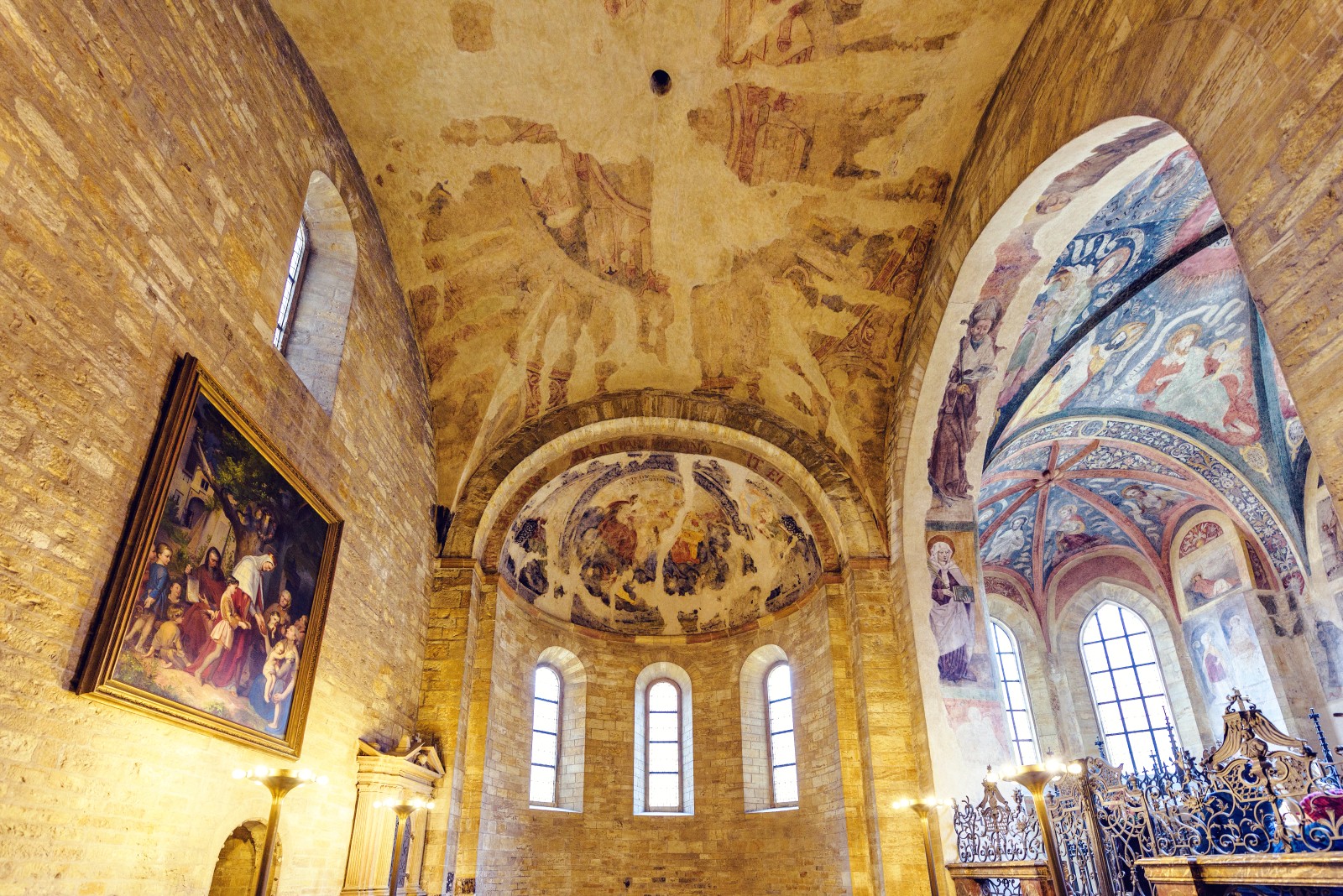 St. George’s Basilica - Tickets, opening hours and useful info